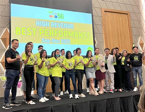 ဓာတ်ပုံဘောင်အမျိုးမျိုးည်အမှတ်တပစ္စရး စိတ်ကြိုက်ပုံထည့်လို့ရပါတယ်ခင်ဗျာ