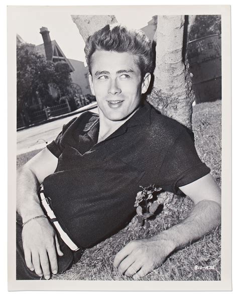 Lot Detail Silver Gelatin 8 X 10 Photo Of James Dean From East