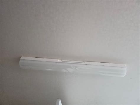 전구 가는법 지식in