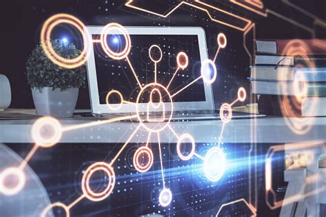 소셜 네트워크 홀로그램과 데스크톱에 컴퓨터 이중 노출 국제 민족 연결의 개념 0명에 대한 스톡 사진 및 기타 이미지 0명 개념 글로벌 비즈니스 Istock