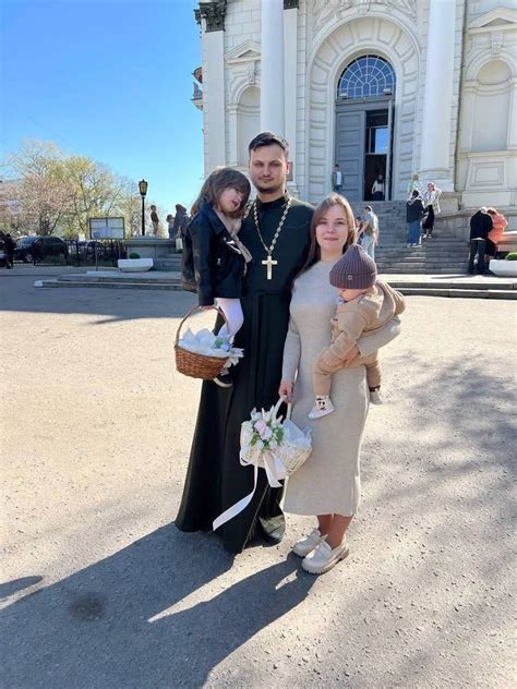 Іванка о Олексій офіцер ЗСУ « У нас у попів таких заморочок не буває я не можу боятися