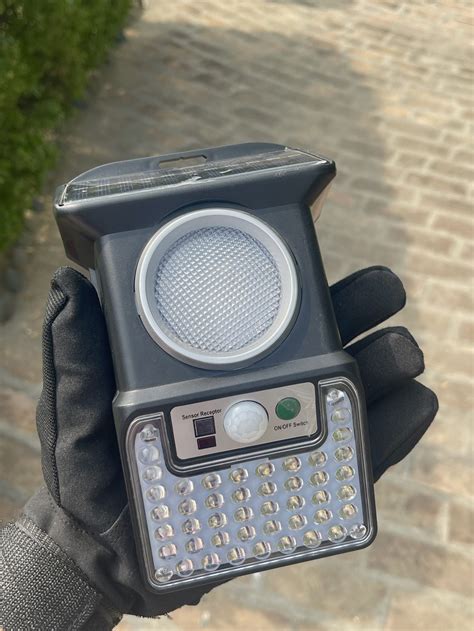 Solar Sensor Light 59 Led Kz Gear