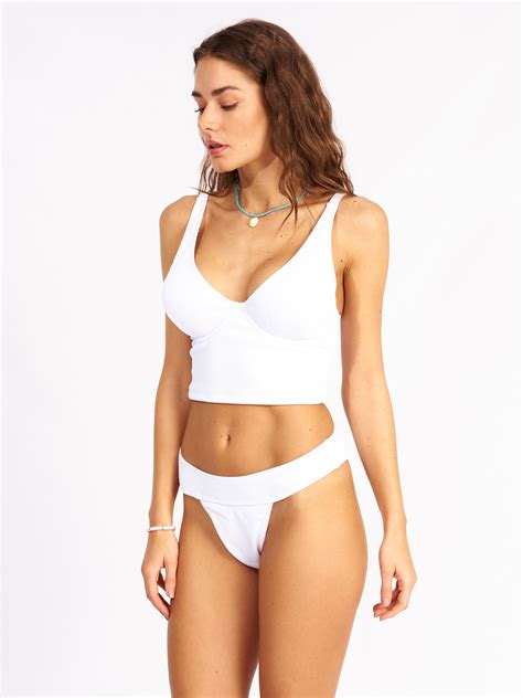 Bikini Top Gate