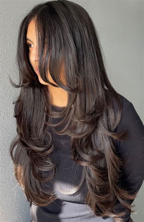 35 Feathered Layered Haircuts For Long Hair Natural Volume With