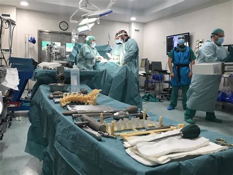 Traumatólogos del Regional de Málaga emplean la impresión 3D para ...