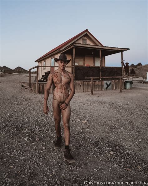 Khoa Rhonee Sex Photo Boyfriendtv Com