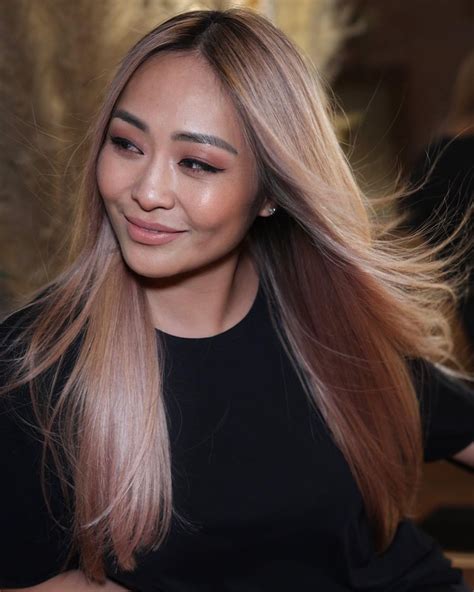 Misheel Jargalsaikhan Została Blondynką Zosia Z Rodziny Zastępczej Na Nowych Zdjęciach Jest