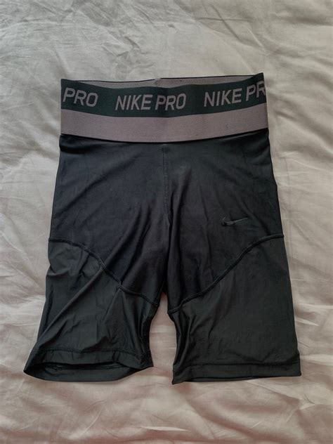 Nike Pro Hyper Cool Compression Tights Women S Fashion Activewear On Carousell
