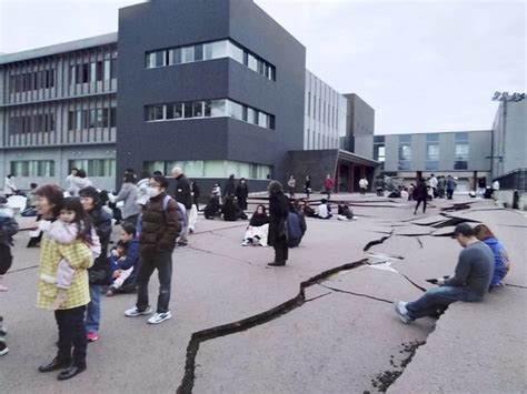 Powerful Earthquake Slams Japan Residents Flee Some Coastal Areas