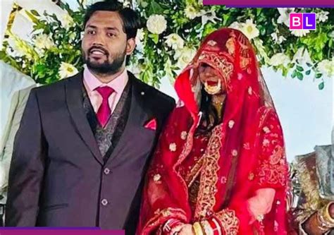 Bihar Khan Sir Wife Zeenat Face Revealed First Photo Without Veil Khan