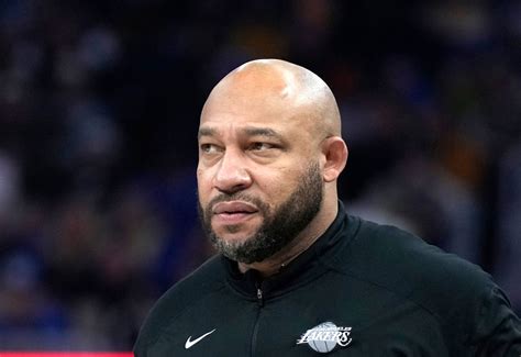 Lakers Coach Darvin Ham Blasts Warriors For Whining About Refs