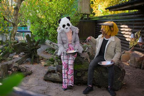 Inside Sexy Beasts Netflixs Wild New Dating Show