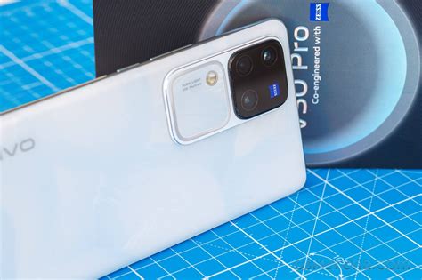 Vivo V30 Pro Review Design Build Quality Handling