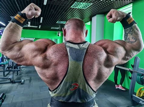 Azerbaijani Powerlifter Yusif Nurullaev R Clothedmuscle
