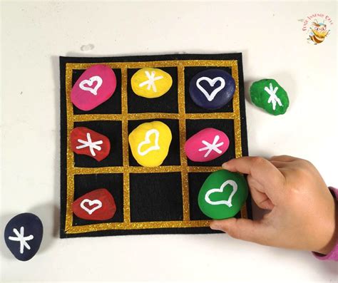 Gioco Del Tris Con I Sassi Dipinti Penso Invento Creo