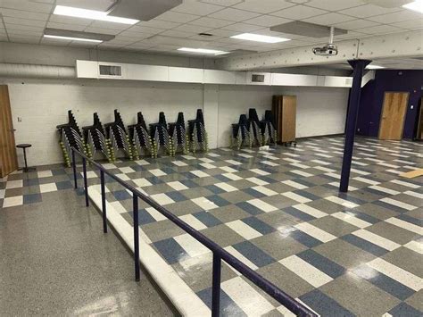 Miscellaneous Classroom Supplies Tables Chairs Etc Res Auction