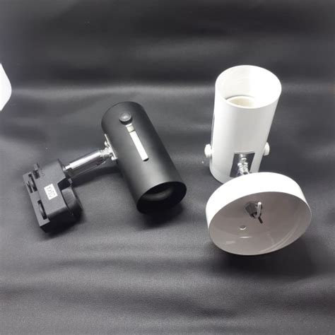 Jual Kap Lampu Sorot Plafon Body Putih Fitting E Kap Lampu Sorot Rel Hitam Rell