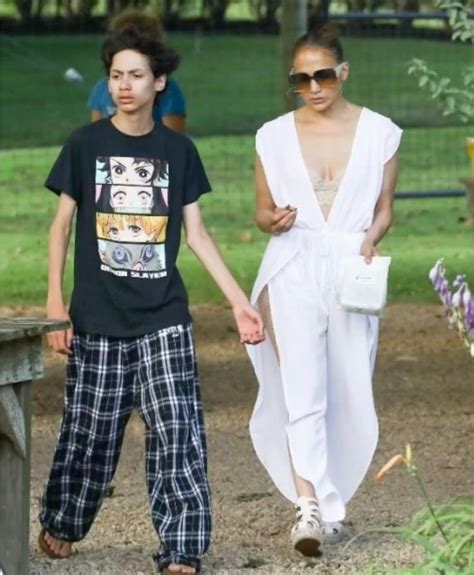 Pin By Natalie On Jennifer Lopez Jlo Jennifer Lopez Jennifer