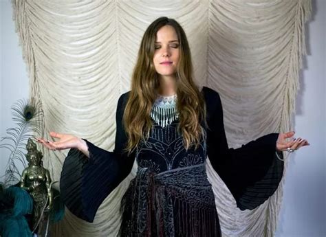 Former Stripper Becomes A Sex Witch To Help Counsel Couples And Even Boosts Their Orgasms