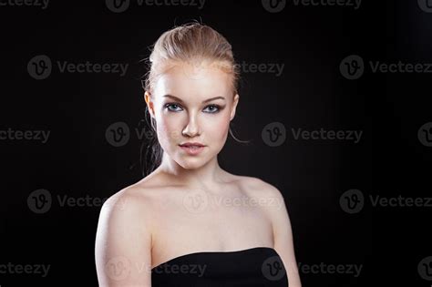Beauty Fashion Model Girl With Long Healthy Smooth Straight Hair