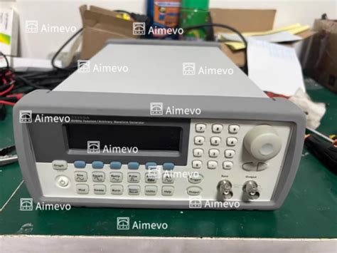 Agilent 33250a Function Arbitrary Waveform Generator 80mhz Ebay