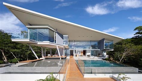 Angled Modern House Plan Stunning 3 Bedroom Modern Farmhouse With