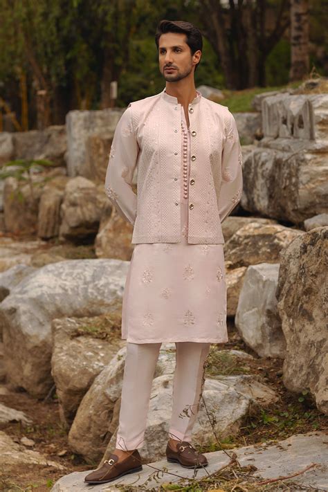 Lareb Annus Abrar Womens Clothing Designer
