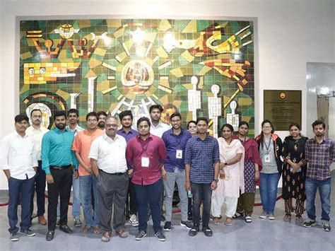 This Data Science Certification Course From NIRF IIT Madras With Hours Of LIVE Learning