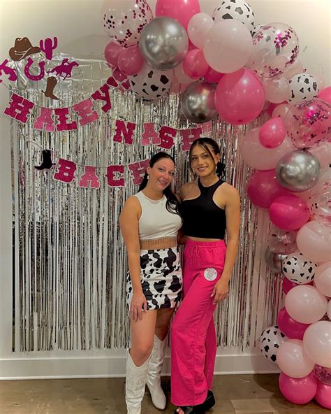 Tessa Weekend At Bernzies Weekendfinnabeamovienocap Instagram