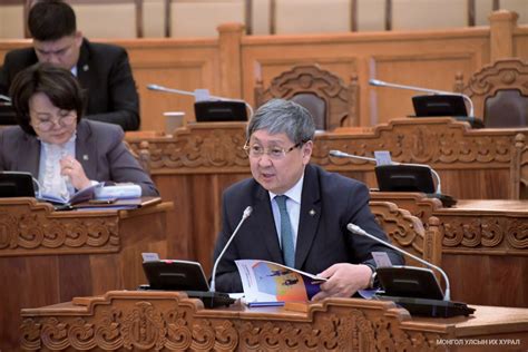 2025 2026 оны төсвийн төсөөллийн тухай хуулийн төслийг анхны хэлэлцүүлэгт шилжүүллээ