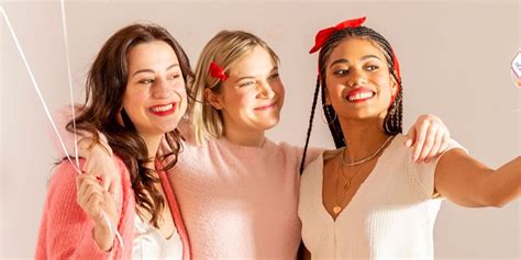 2022 Hair Trends To Try — Brit Co Brit Co