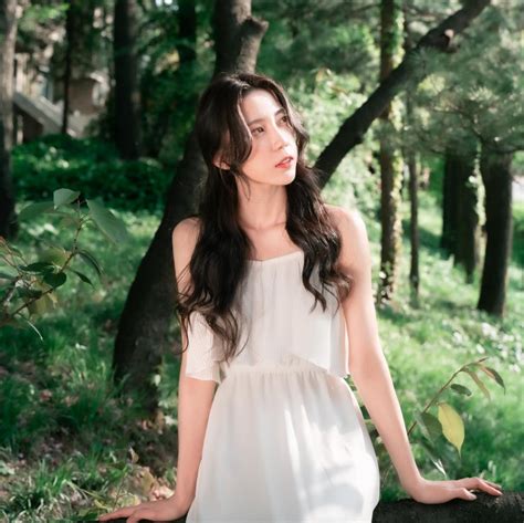 Lee Yoo Chae 이유채 Hancinema