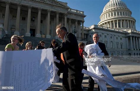 Steve Clark Photos And Premium High Res Pictures Getty Images