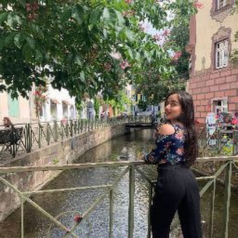 Aidroly5zoemkltovpi7hfhitmv3qevuyssowwz8rfjrqbv7jrbs900 C K C0x00ffffff No Rj