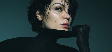 Album Review Jessie J Rose