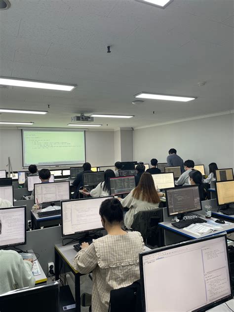 이젠컴퓨터아카데미안산 프론트엔드 부트캠프 1기 일정 가격 후기 국비지원 정보 부트텐트 부트텐트
