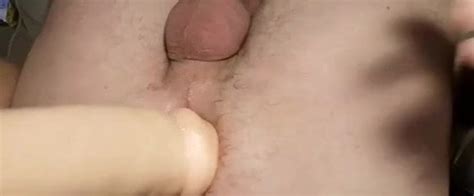 거대한 딜도로 섹스하는 남자 xHamster