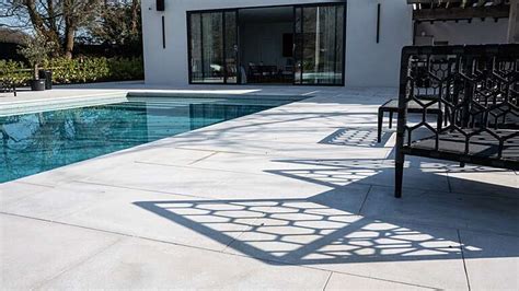 Moleanos Limestone Paving Ced Stone