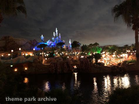 Mermaid Lagoon At Tokyo Disneysea Theme Park Archive
