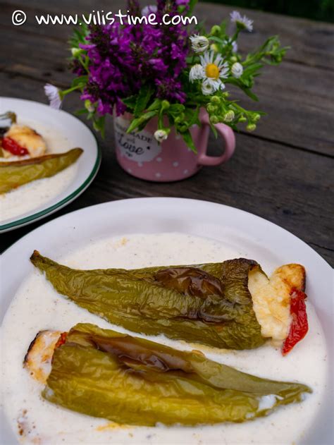 Пълнени чушки с яйца и сирене без глутен кето на фурна Vilis Time