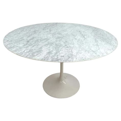 Tulip Dining Table By Eero Saarinen 1956 At 1stdibs