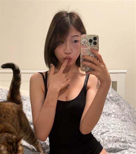 Yins Jiejie ️ Jiejieyins • Instagram Photos And Videos