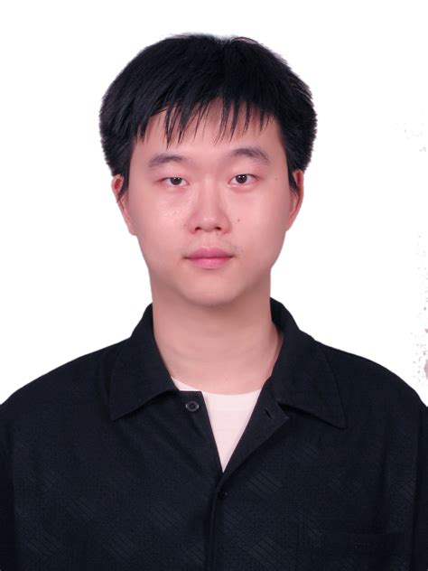 谢秉岠 应届毕业生 简历概述
