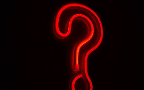 Знак вопроса на черном фоне Zefirka Club фото и картинки