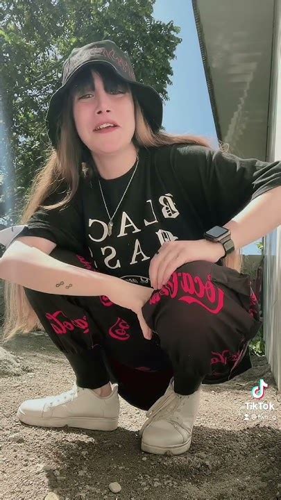 من بچه پایین بودم🙂😂 Youtube