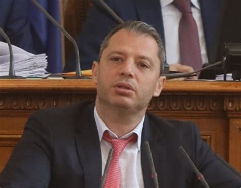 Делян Добрев Защо срещу Радев Асен Василев изнуди ЕК за дерогацията