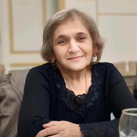 Ramilia Aliyeva ჩემი დედიკო Mənim Anam ️ ჩვენთან ამბობენ “cənnət Anaların Ayağı Altındadır