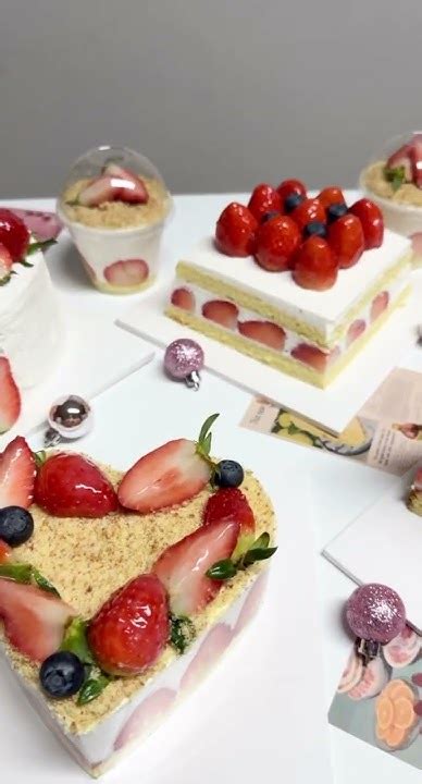 딸기 한 팩씩 다 들어간 딸기케이크 ️ Youtube