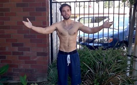 Freddie Benson From Icarly Is A Total Babe Now Icarly Nathan Kress