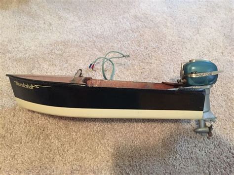 Vintage 50s Thunderbolt Wood Toy Boat Outboard Wolf Cub Motor Nice
